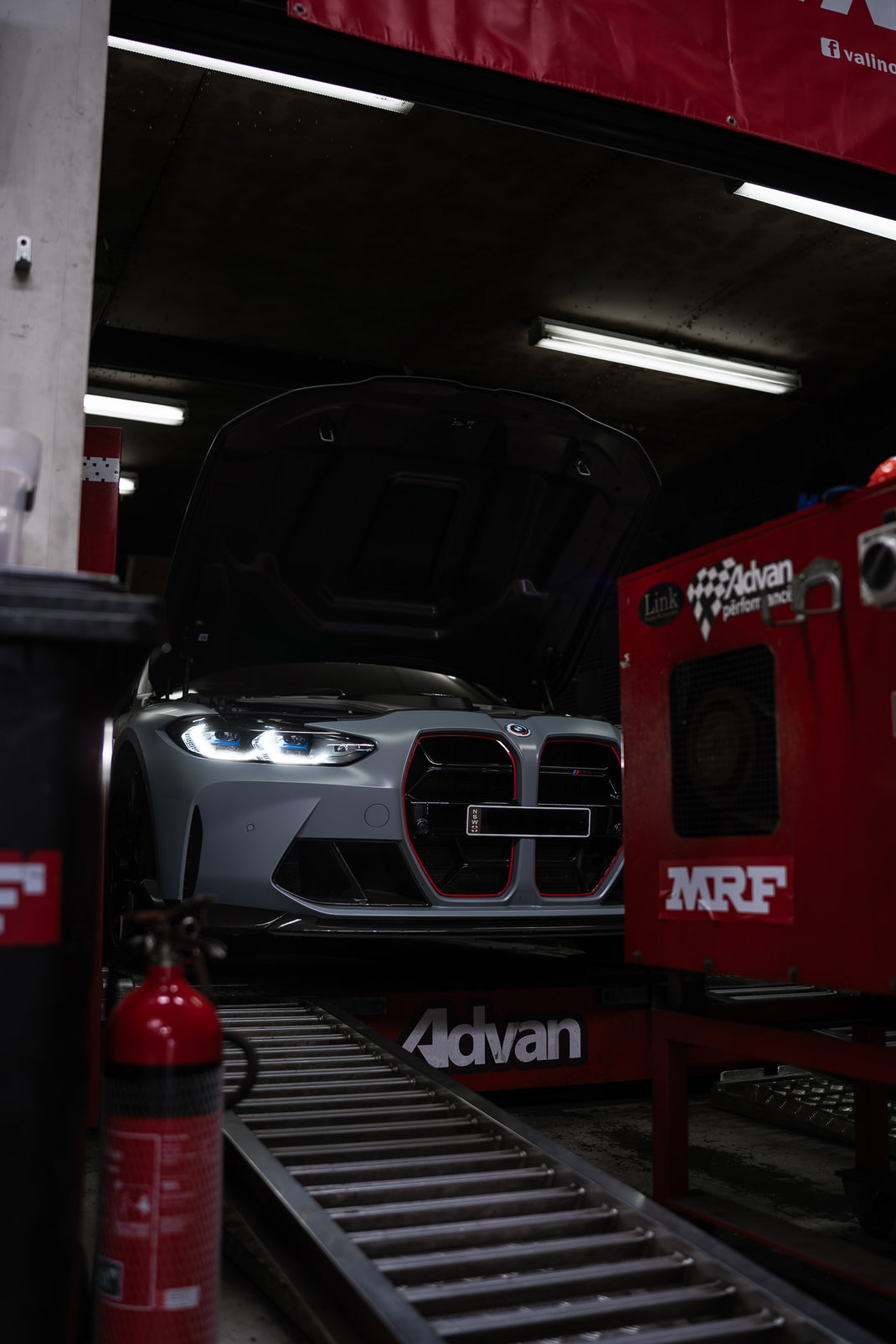 service – Advan Performance